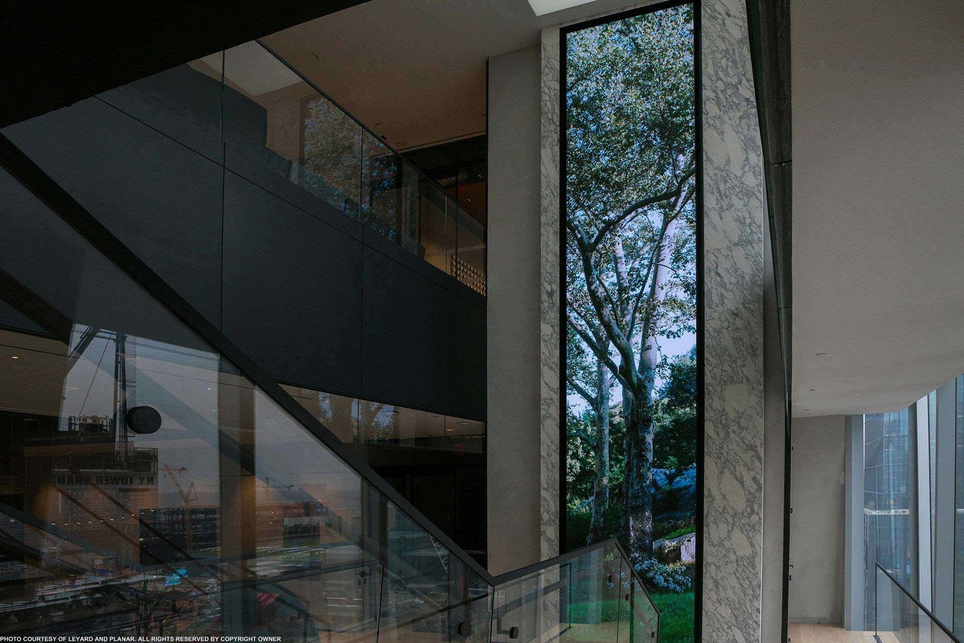 LCD & LED Digital Wall Displays & Signage Solutions | Planar